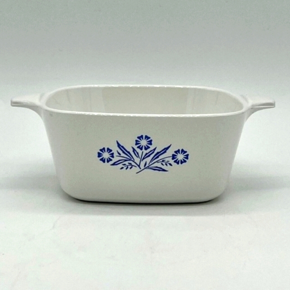 Corningware | Kitchen | Vintage Corningware Blue Cornflower P43b 22 Oz ...